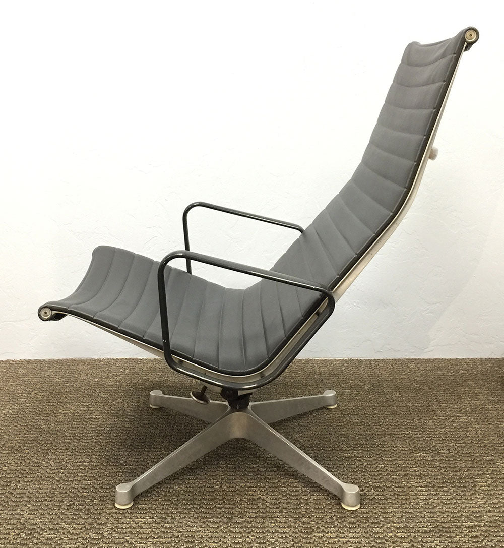 Vintage Herman Miller Chair